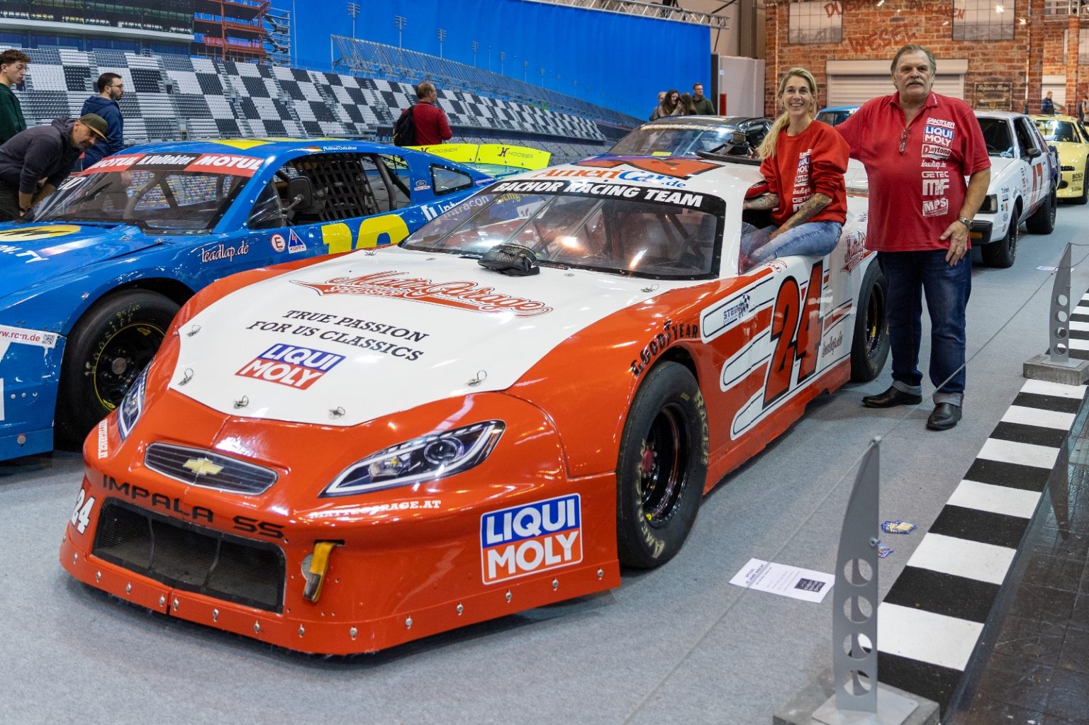 Bachor Racingteam präsentiert neue Fahrerin für die V8 Oval Series 2024 ...